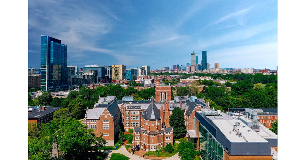 Hope Scher named to the Fall 2024 Dean's List at Emmanuel College ...