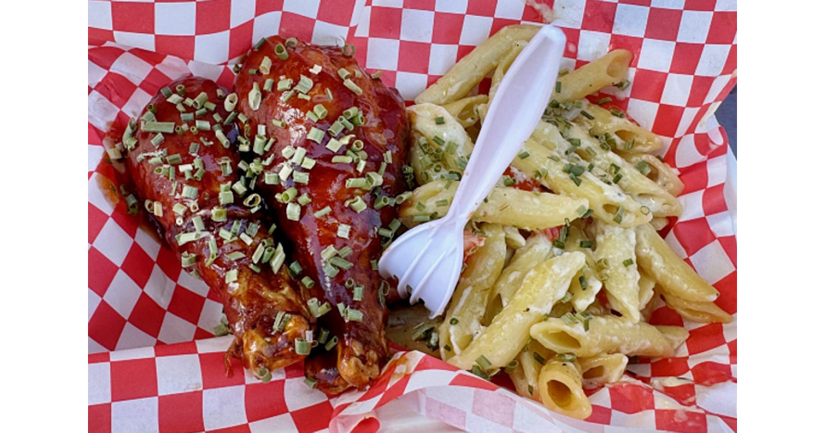 Elcha's Eats Offers a World of Foods at the Sayreville Farmers Market ...