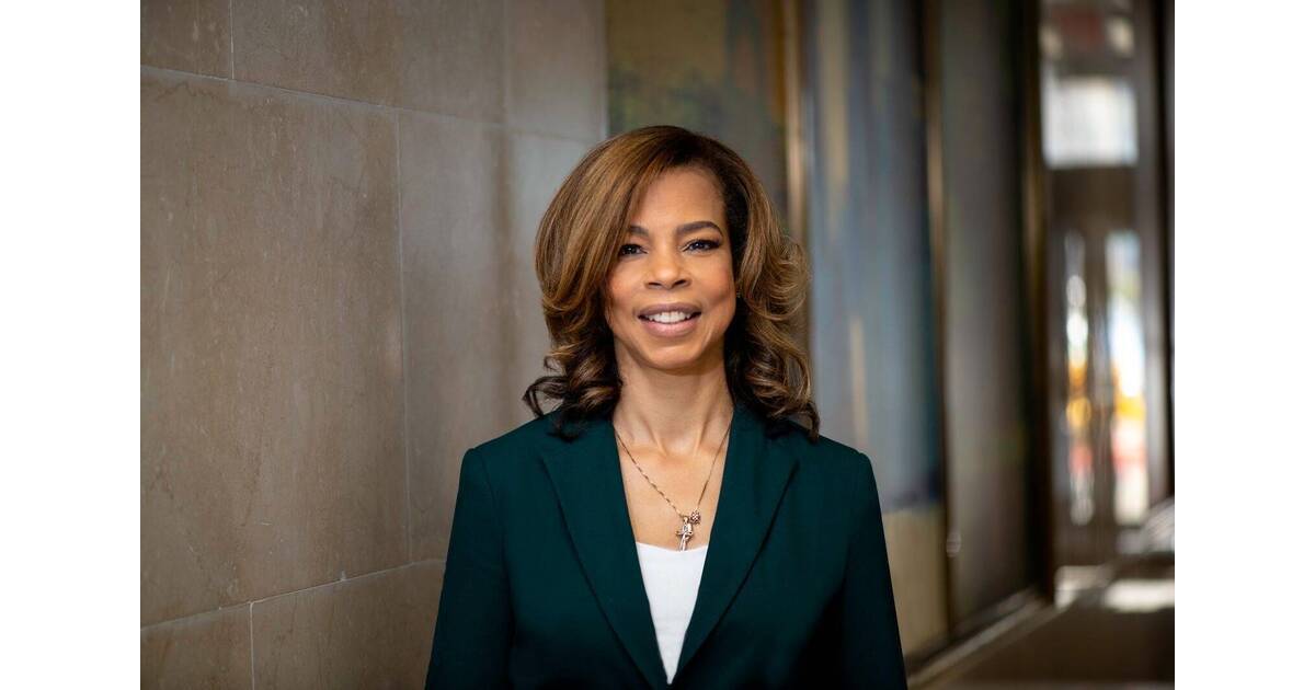 NJBIZ Honors MCCC’s Erica Brown Oliver with Leading Women in Business ...