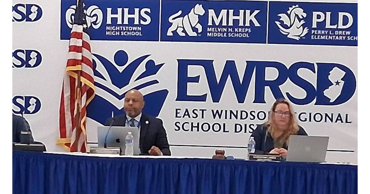 Residents Weigh in on School District's Choice in Hiring Next ...