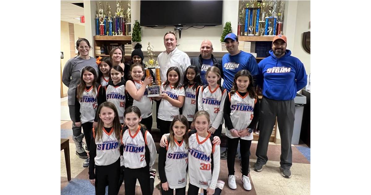 8U Springfield Storm Softball Team Donates Championship Trophy to ...