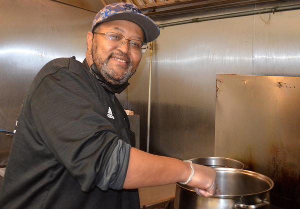 Felton Jones Continues Quest to Become 'Favorite Chef'; Latest Round of ...