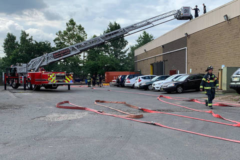 Maplewood Firefighters Extinguish Electrical Fire At Maplewood Beverage ...