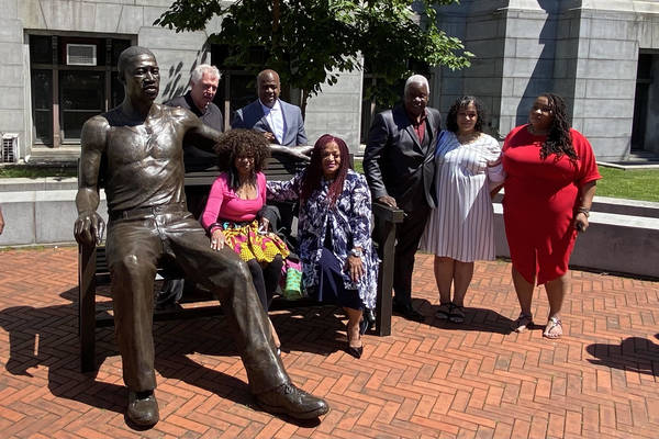 Statue Commemorating George Floyd Unveiled at Newark City Hall | Newark ...