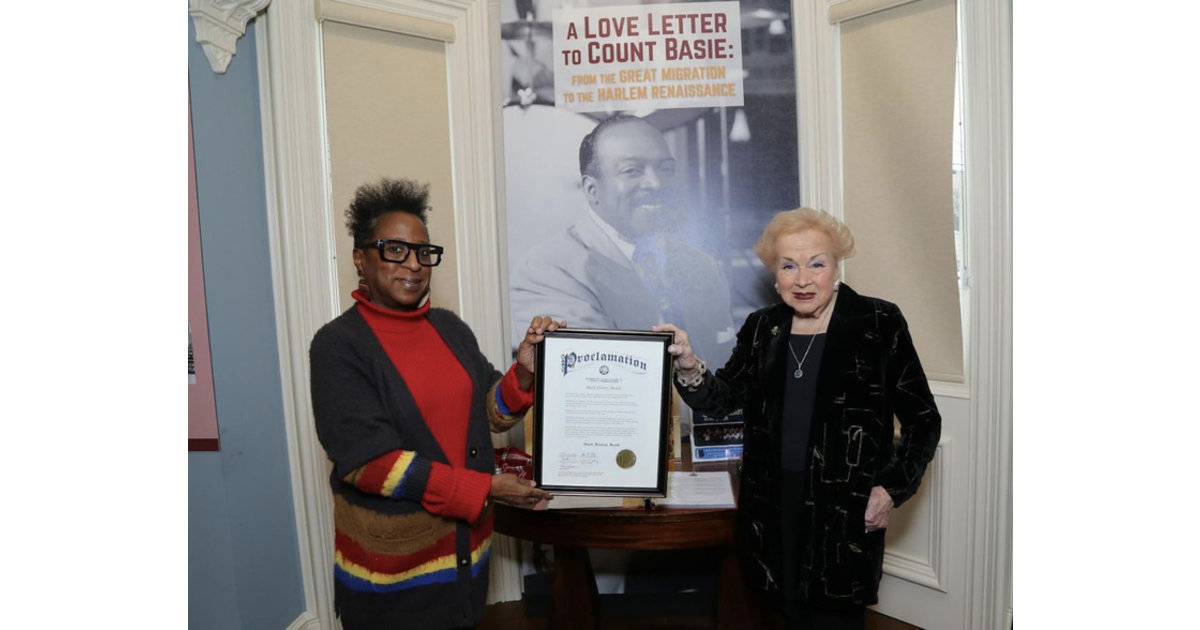 Gilda Rogers, T. Thomas Fortune Cultural Center Director, Honored by ...