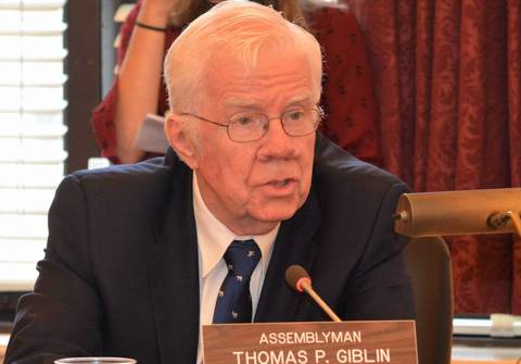 Giblin Bill Designating 'Eating Disorders Awareness Week' Passes ...