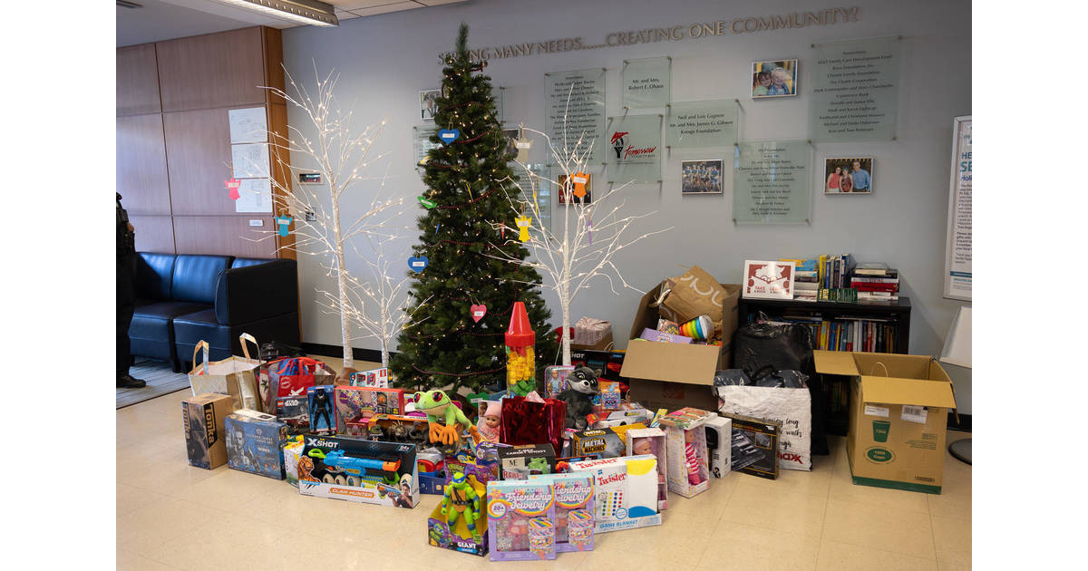 Greater Somerset County Ymca Spreads Holiday Cheer With Annual Giving