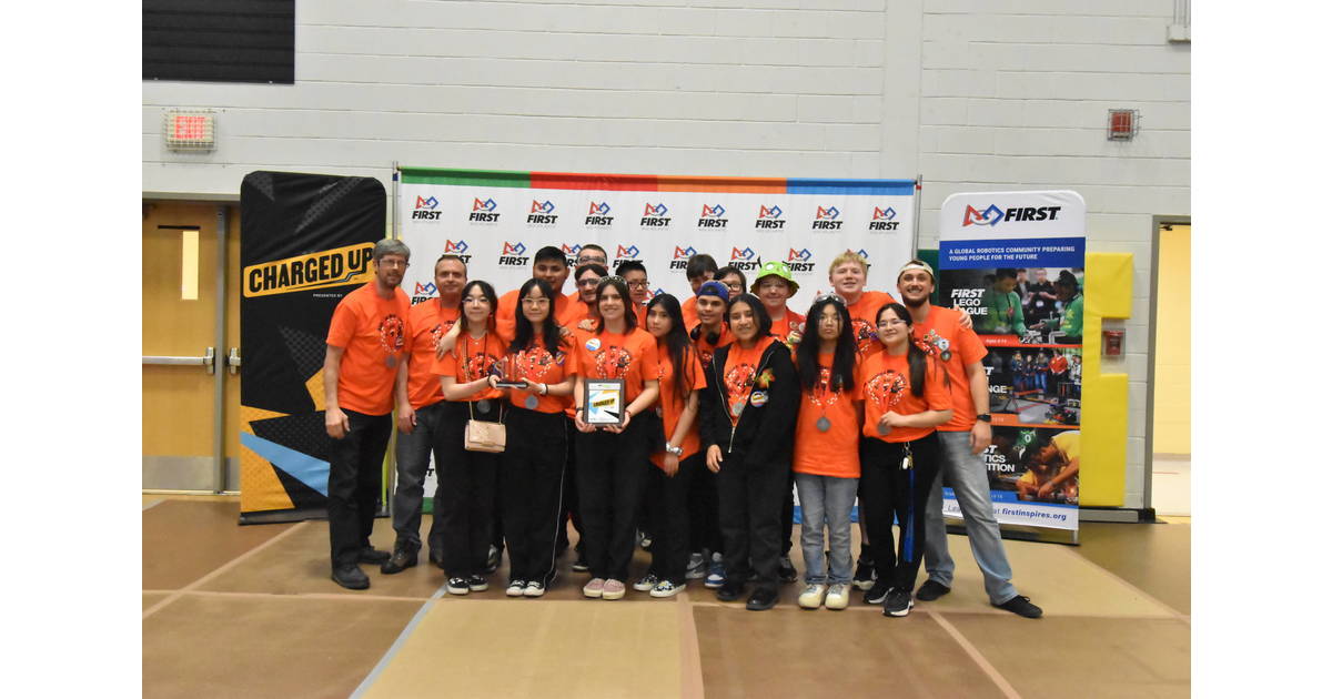 Hamilton High West's HiveMind Team Shows Strength, Ability at Robotics ...
