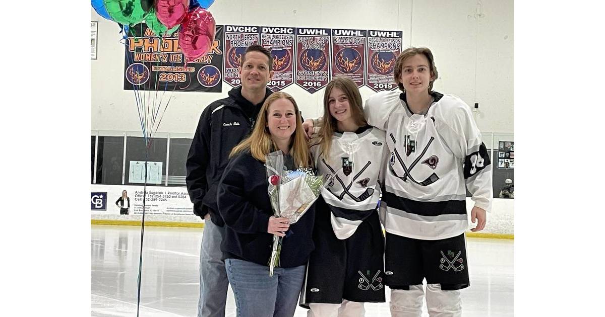 Chargers-Bears-Rams Ice Hockey Celebrates First Senior Night | Milltown ...