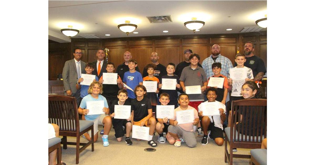 Hasbrouck Heights Council Honors 2022 Pee Wee Football Super Bowl ...