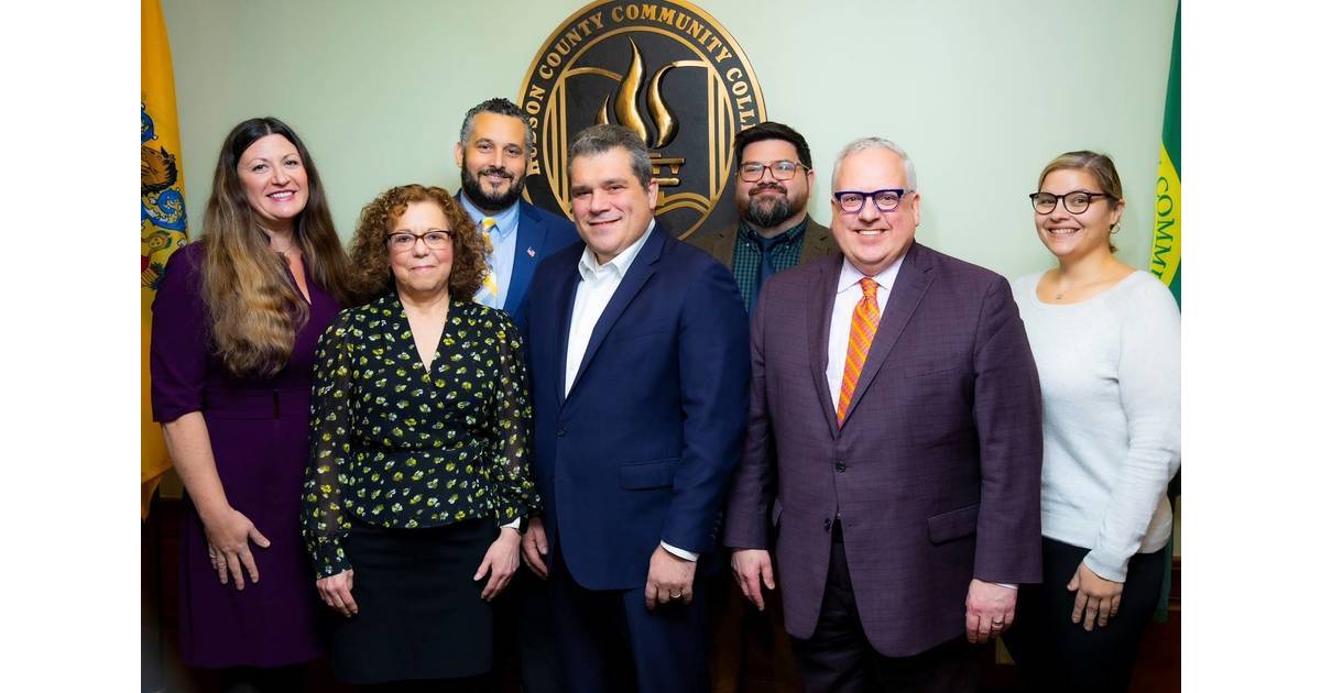 Hudson County Community College Advances to 2023 National Bellwether ...