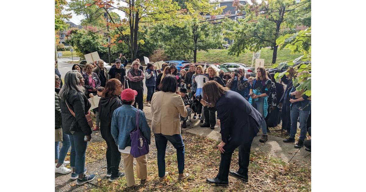Friends of the Howe House Rally to Save Montclair’s 'Freed Slave' Home ...