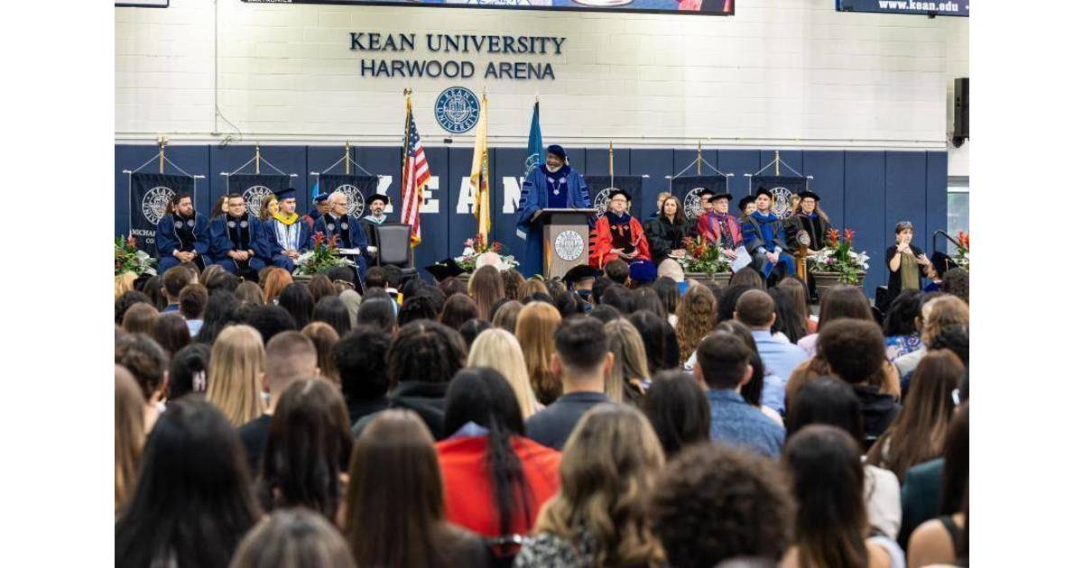 Kean University Celebrates Class of 2023 Honors Graduates from Roselle ...