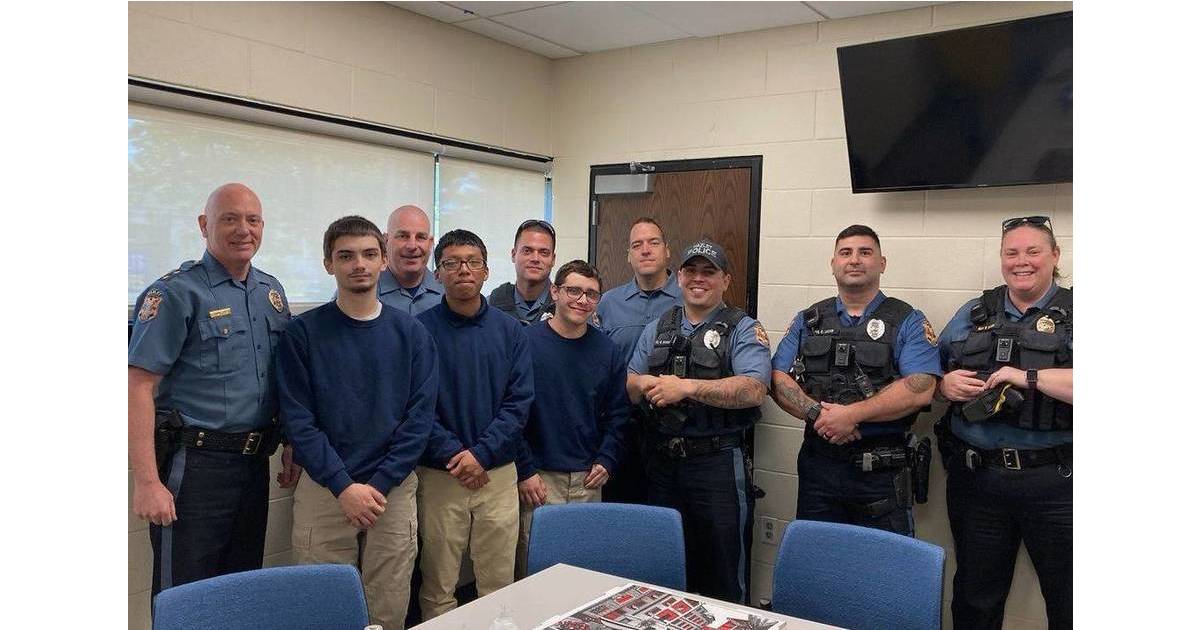 Hazlet Police Thank, Congratulate High School Students Upon Completing ...
