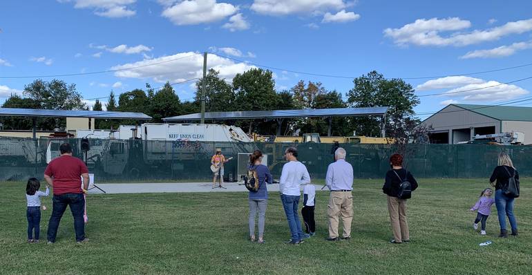 A Picture Perfect Day for Union’s Food Truck Fest & Inflatable Village ...