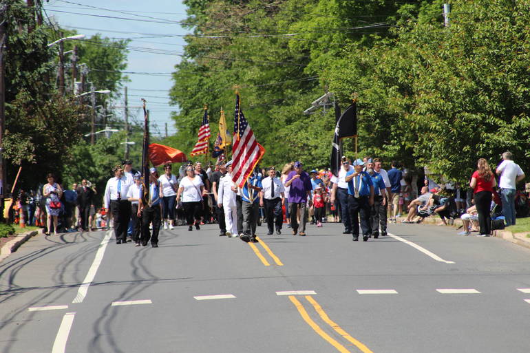 American Legion Honors Soldiers With Annual Memorial Day Parade ...