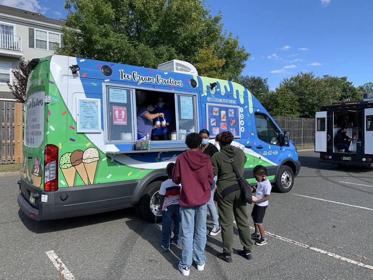 A Picture Perfect Day for Union’s Food Truck Fest & Inflatable Village ...