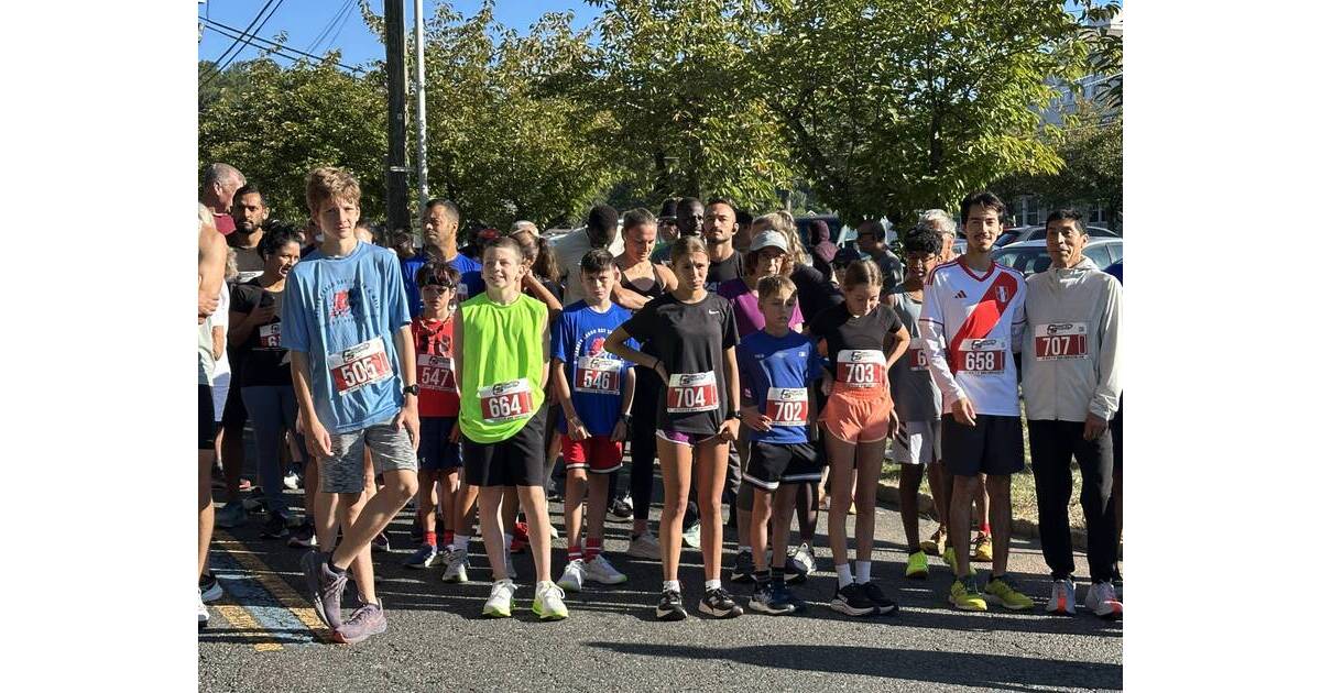 Warren Labor Day 5K Run/Walk: Warren 15-Year-Old Takes Third Overall ...