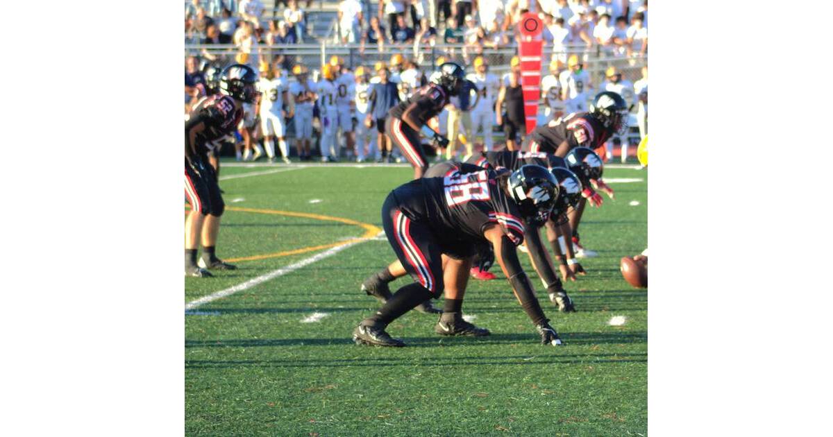 Football: Summit Knocks Woodbridge from Undefeated Ranks, Beating ...