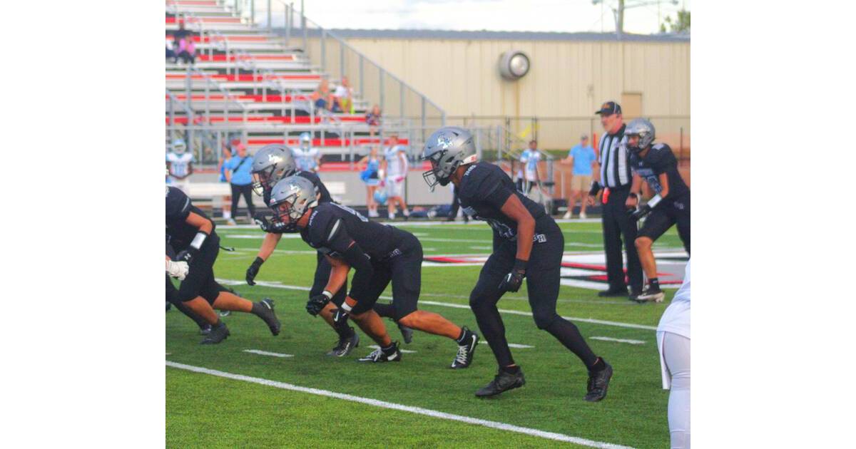 Football: Bridgewater-Raritan Routs Linden, 35-6, in First Round of ...