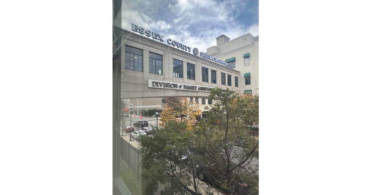 FORMER LT. GOVERNOR SHEILA Y. OLIVER'S NAME ENSHRINED ON ESSEX COUNTY ...