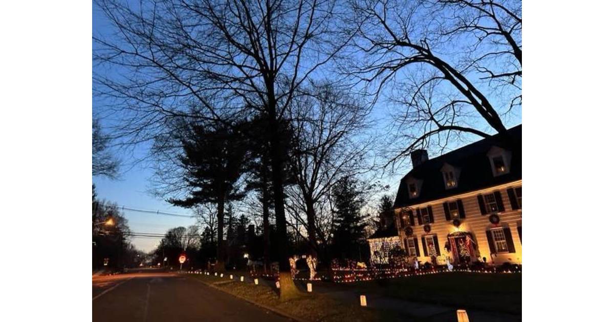 Luminaries Light Up Plainfield Neighborhood to Welcome the New Year ...