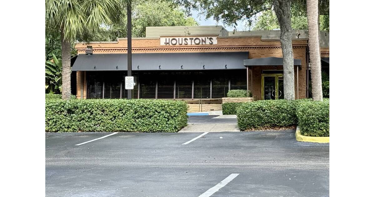 Man Causes Multiple Crashes at Boca Raton Houston’s, Arrested for DUI ...