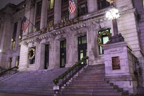 Newark City Hall to Come Aglow for Holiday Celebrations | Newark, NJ ...
