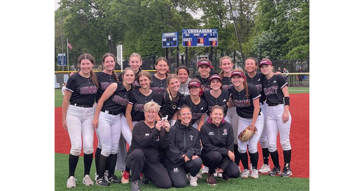 Summit Softball Stuns No. 1 Seed Johnson in Extra-Inning County ...