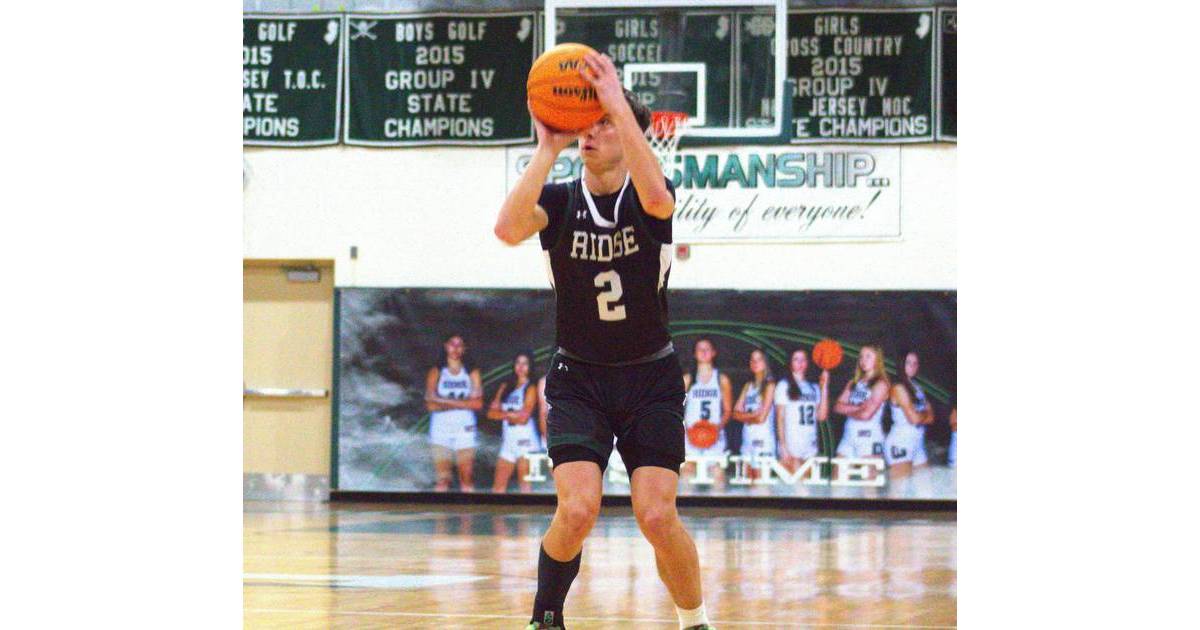 Boys Basketball: Ridge Gets Past Watchung Hills, 38-32 | Basking Ridge ...
