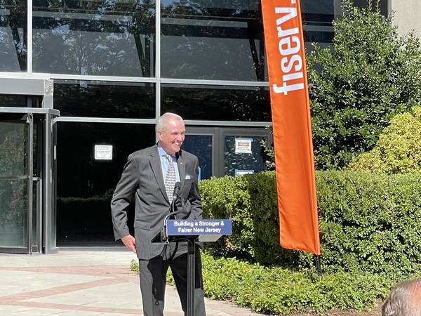 Fiserv Receives New Jersey Welcome; Creating 3,000 Jobs | Berkeley ...