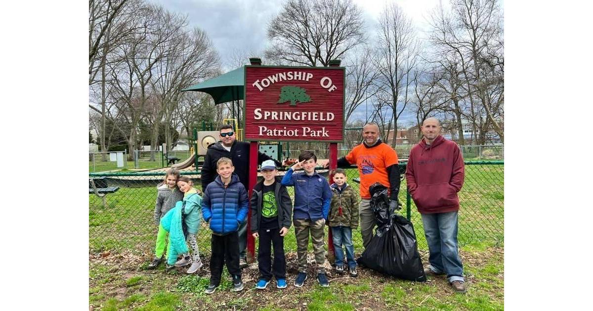 Clean Community Day Succeeds in Tidying Up Springfield Parks ...