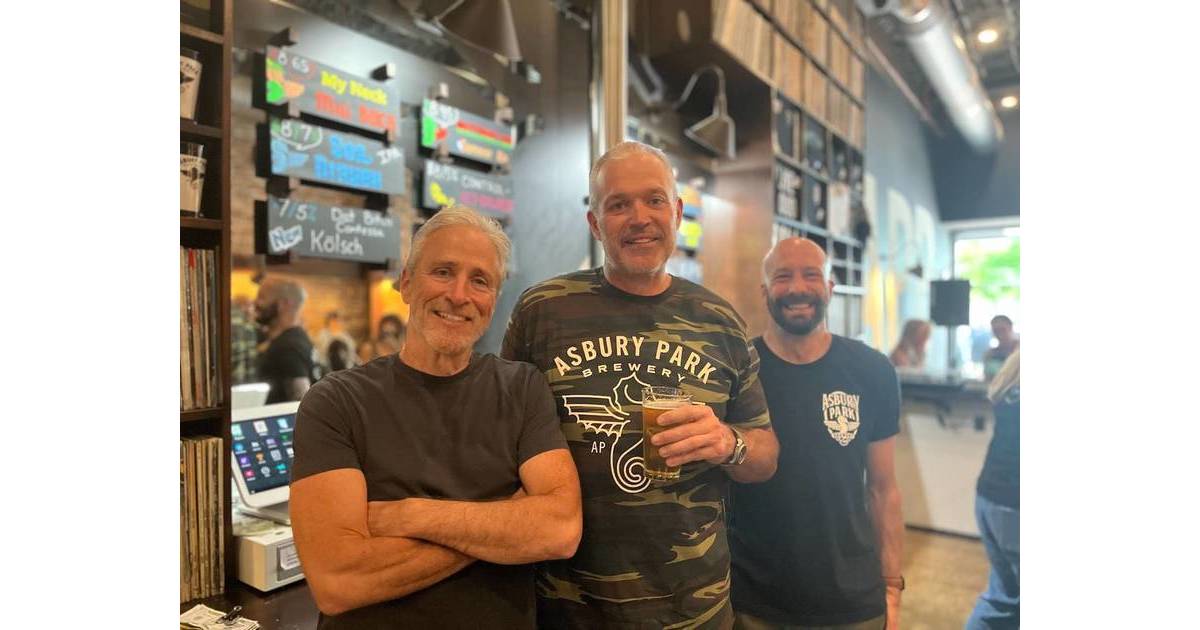 Jon Stewart Debuts New Band "Church and State" at Asbury Park Brewery ...