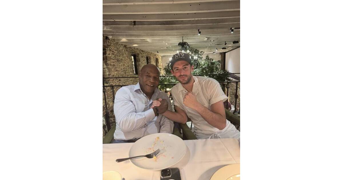 Boxer Mike Tyson Visits MV Ristorante | Bernardsville & Bedminster, NJ ...