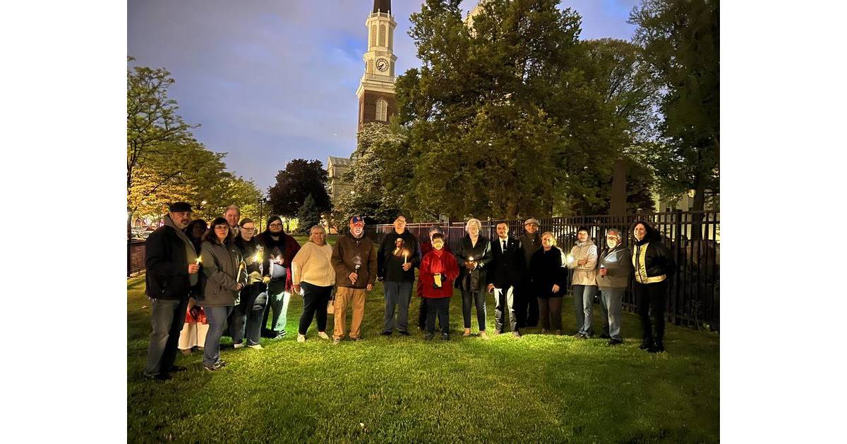 Vigil Participants Celebrate Decision to Keep County Seal | Union, NJ ...