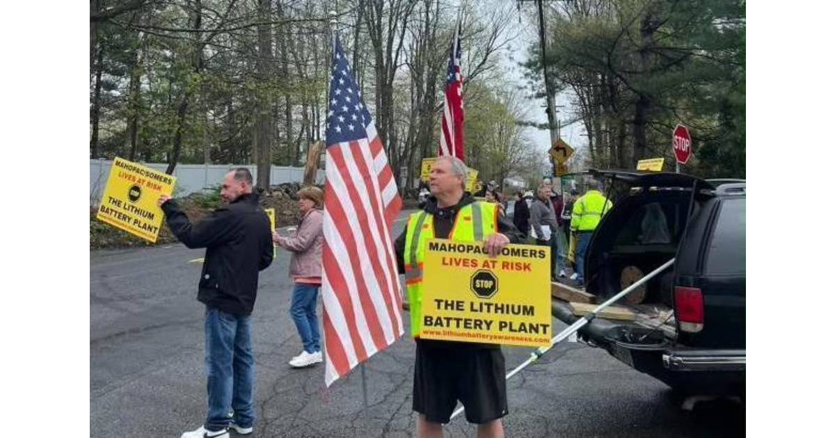 residents-continue-to-push-back-against-proposed-mahopac-battery-farm