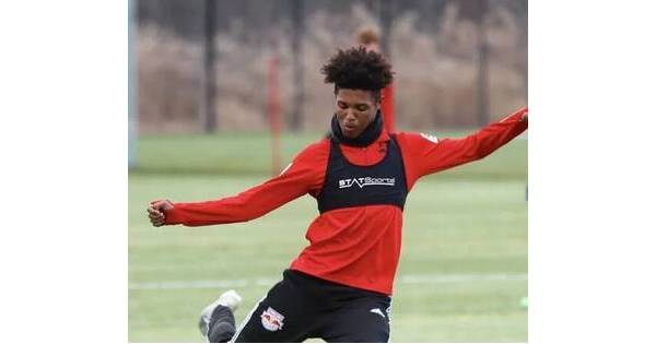 Bloomfield Native Bento Estrela Transferred to Lisbon Soccer Team ...