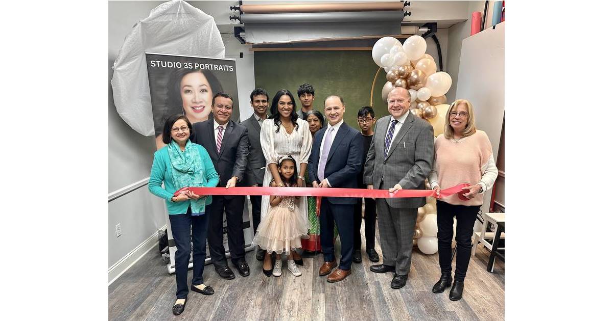Studio 3S Portraits Celebrates Grand Opening on South Livingston Avenue ...