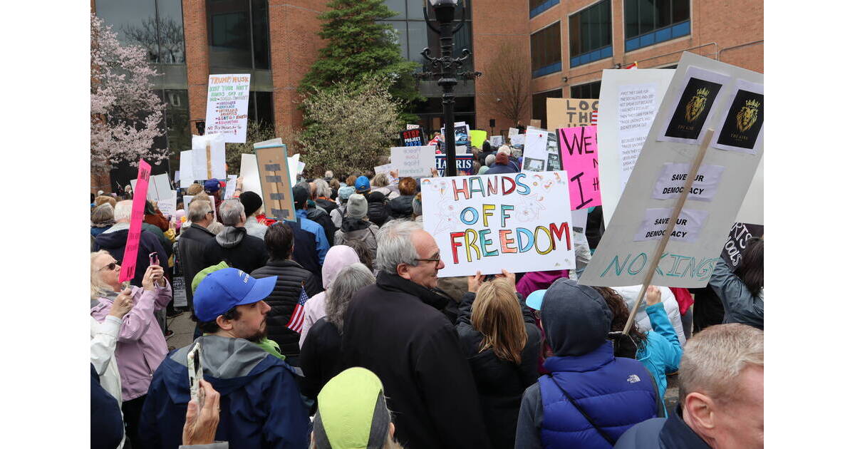 ‘Hands Off’ Protest Comes to Doylestown, Filling Area Around Old ...