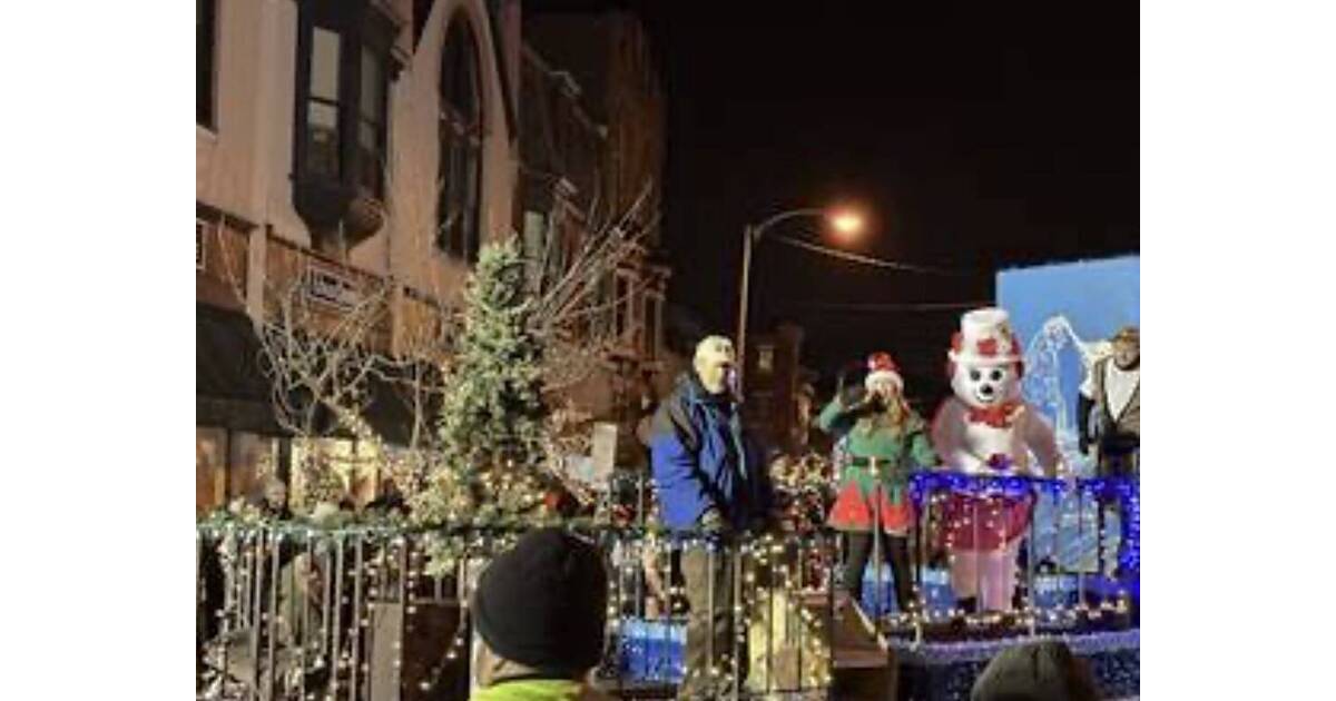 The 39th Annual Christmas Parade Steps Off Friday, December 5th in ...