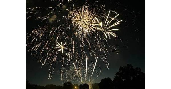 Fair Lawn Firework Show Started the Summer Season With Spectacular ...