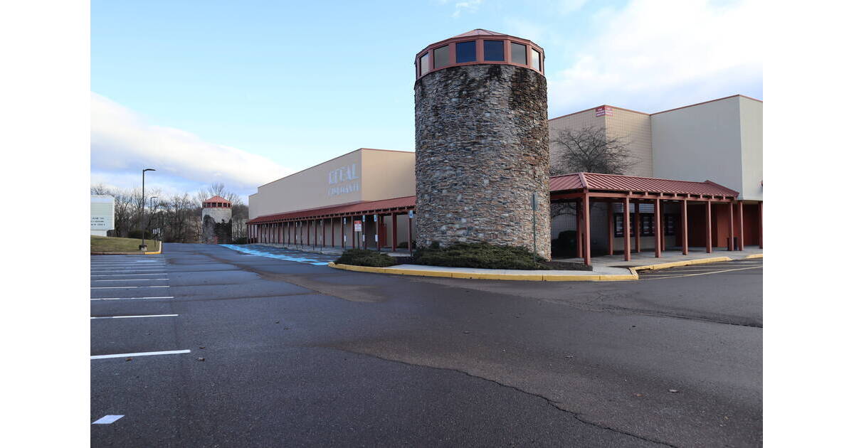What’s Taking the Place of the Movie Theater in Doylestown’s Barn Plaza ...