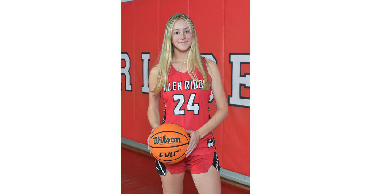 Julliette Lipari and Mary Doud are Versatile Athletes and Temendous ...