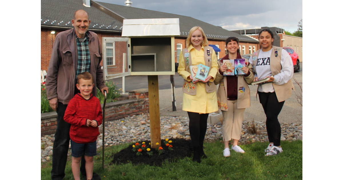 Newton Girl Scouts Bronze Award Free Library Rededicated at SCCC ... Newton Girl Scouts Bronze Award Free Library Rededicated at SCCC ...