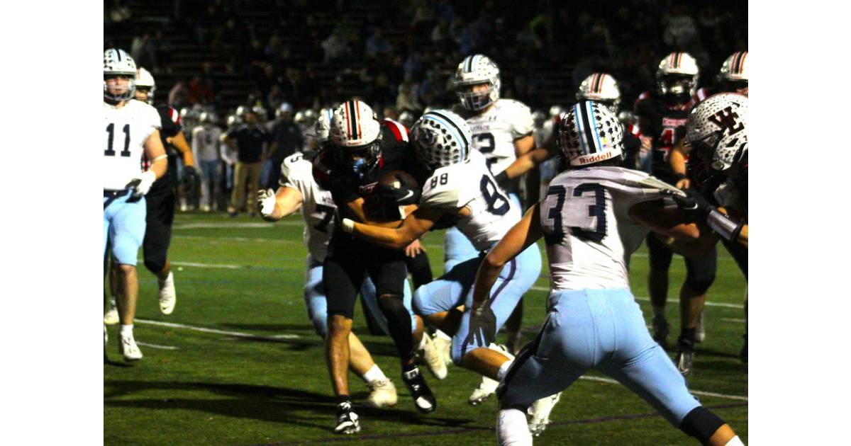 Football: West Essex Rallies, Then Holds off West Morris to Win, 21-20 ...