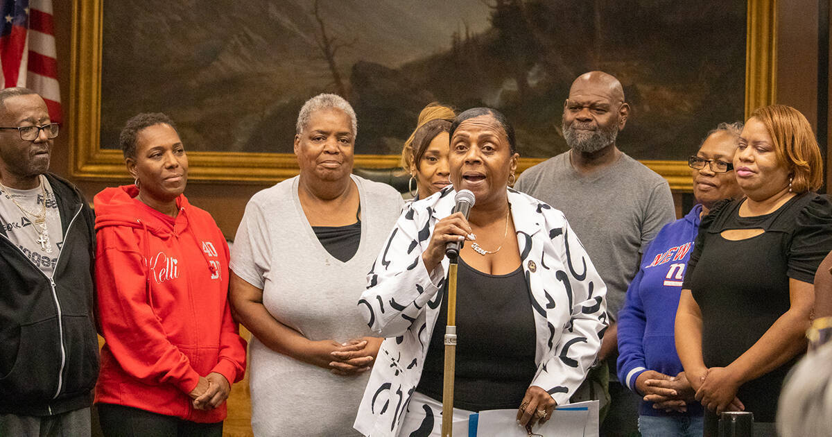 Plainfield City Council Recognizes Reverend Tracey Brown's 25 Years of ...