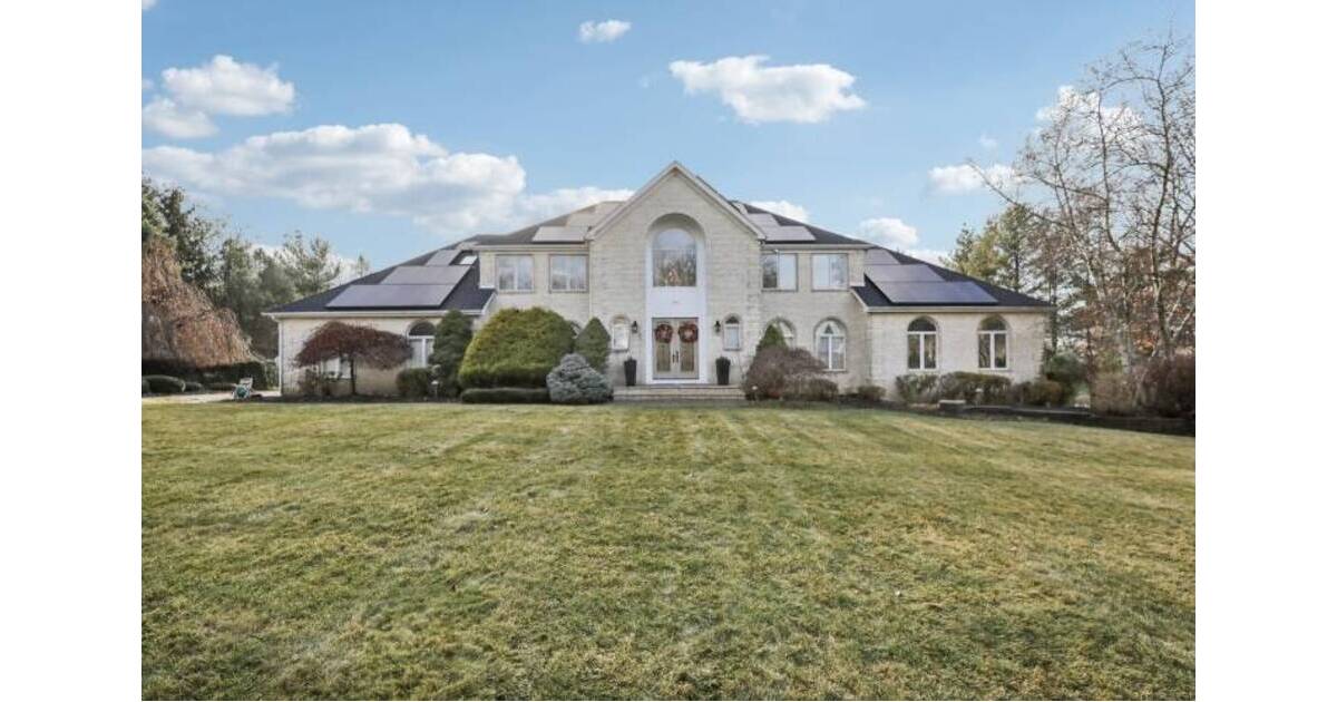 Luxury Estate in Towaco, NJ: Open House This Weekend with Zachary Sebek ...