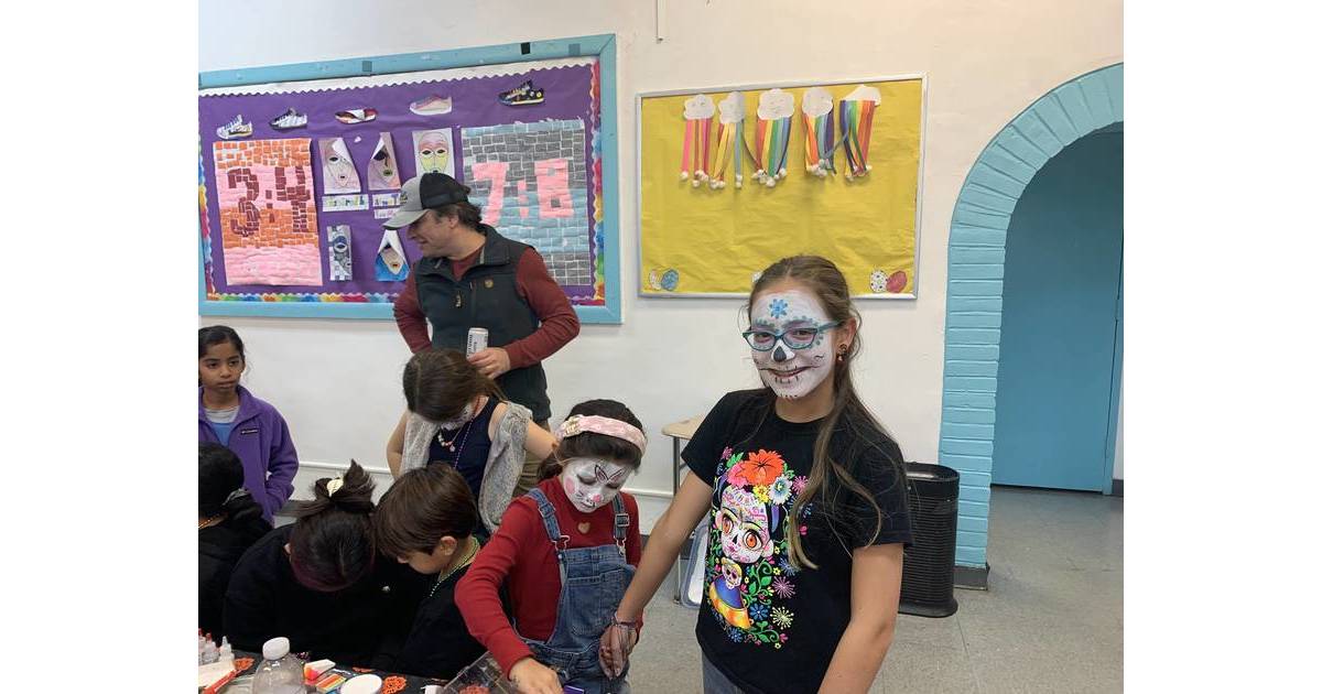 HoLa Dual Language Charter Schools Celebrates Dia del Muertos at HoLa ...