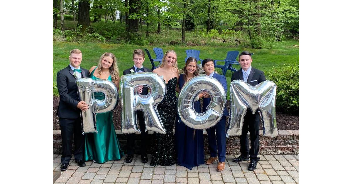 A Beautiful Night in Randolph: Photos From Senior Prom 2022 | Randolph ...