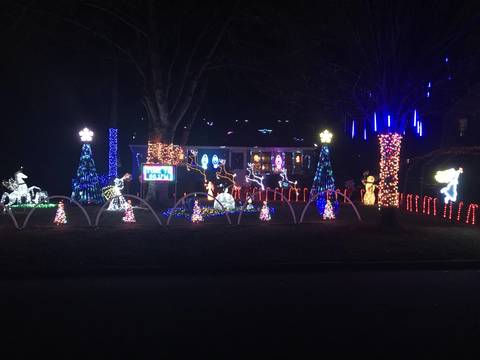 ‘The Lights At Lozier Court,’ A Holiday Light Spectacular In Paramus ...